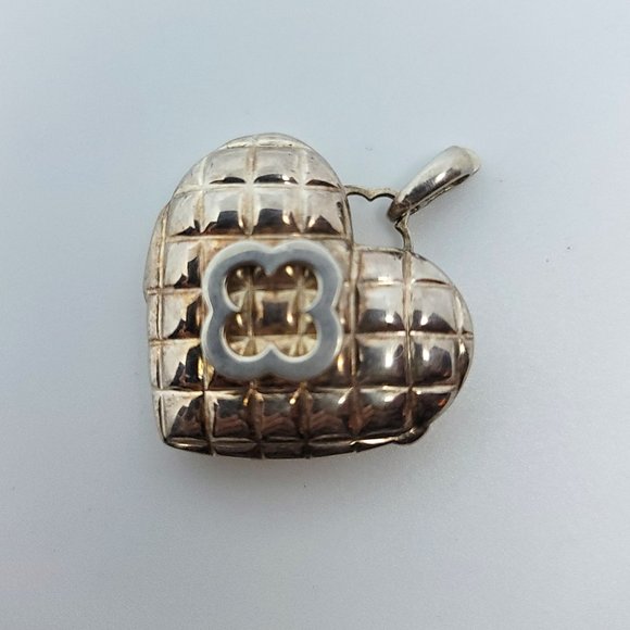 Heidi Klum | Jewelry | Textured Sterling Clover Heart Locket | Poshmark